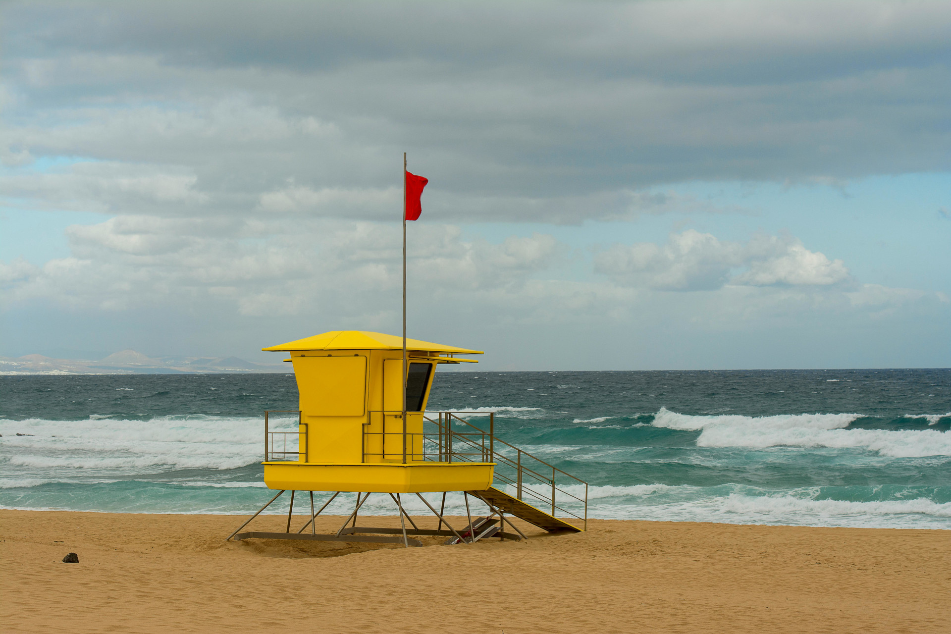 The Biggest Red Flags When Finding New Roommates · Roommates.com