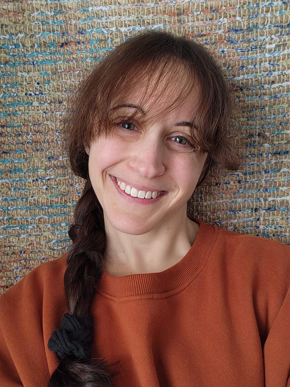 Samantha is looking for a room in Lexington, MA, Lowell, MA, Waltham ...