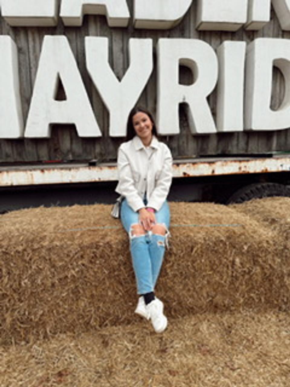 Lindsey is looking for a room in Minneapolis, MN · Roommates.com