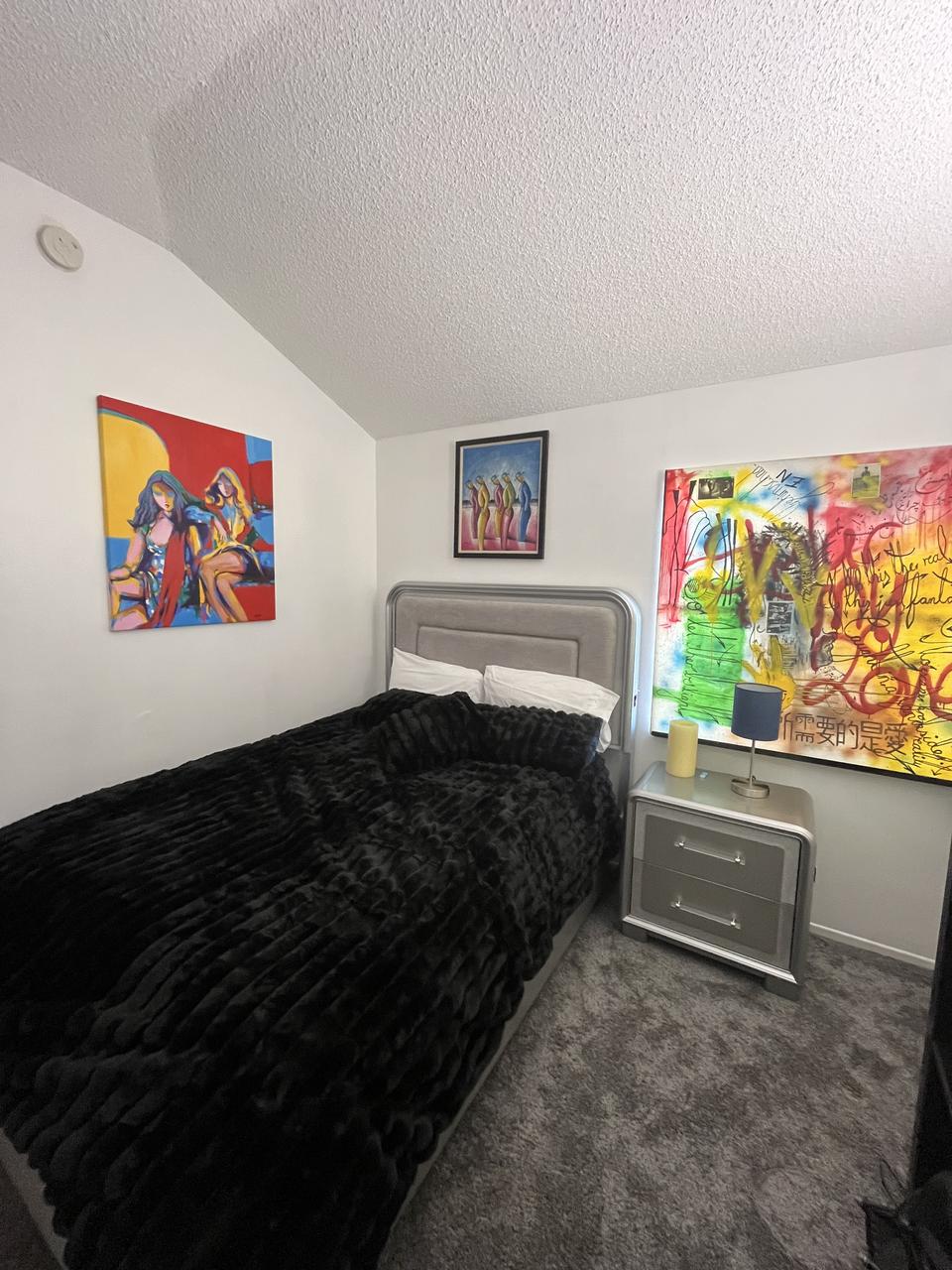 Room for rent by Bobby in Newhall, CA · Roommates.com
