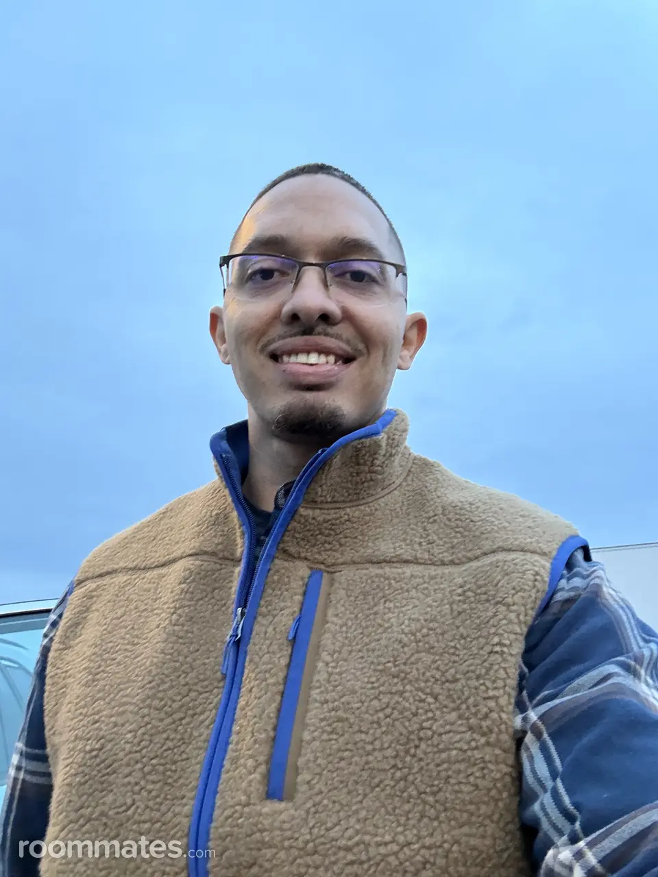 Edwin is looking for a room in Phoenix, AZ · Roommates.com